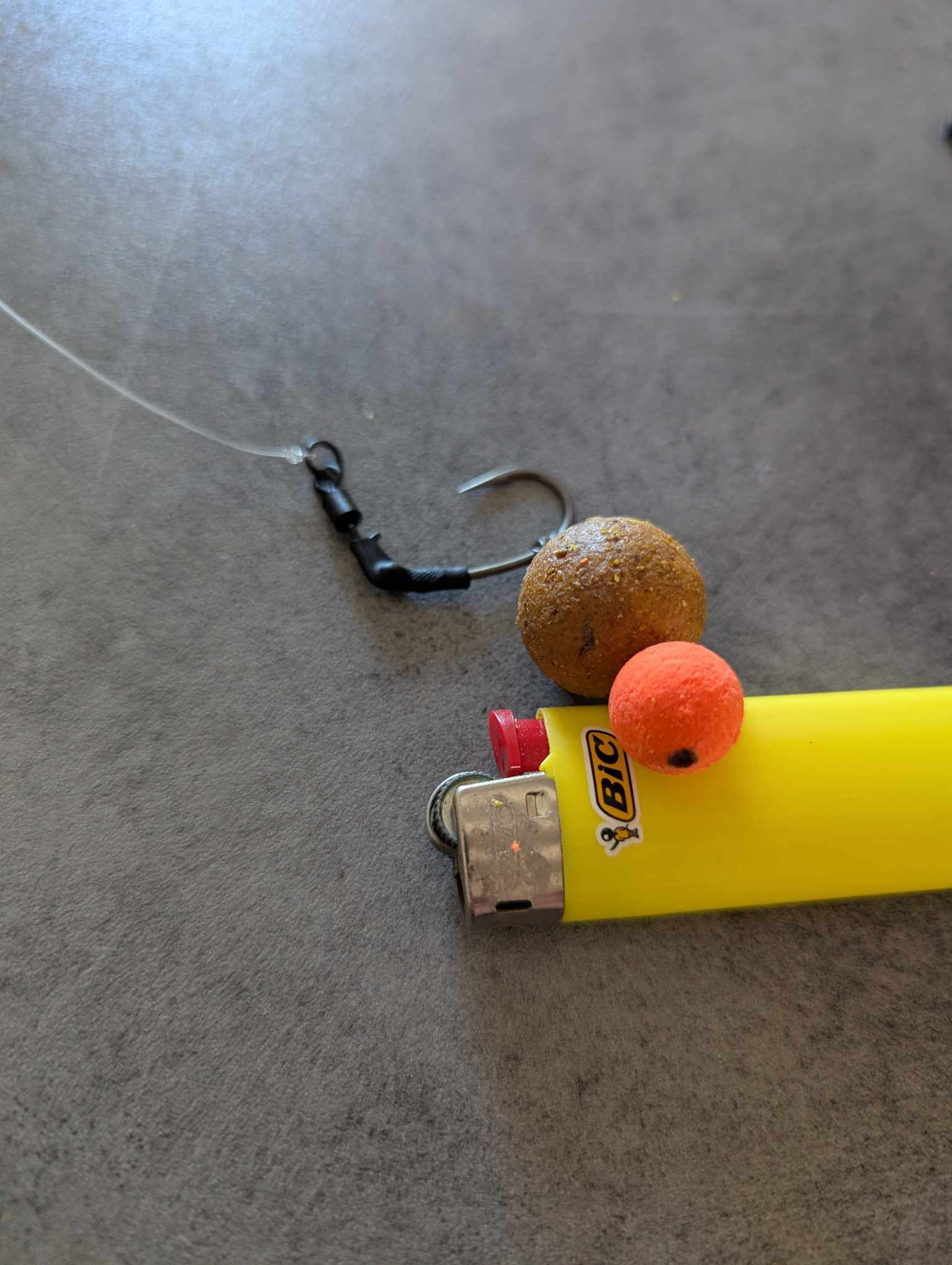 How to Tie the Spinner Rig — Step-by-Step Guide - Hooked On Carp - Carp fishing tips & Beginner ...