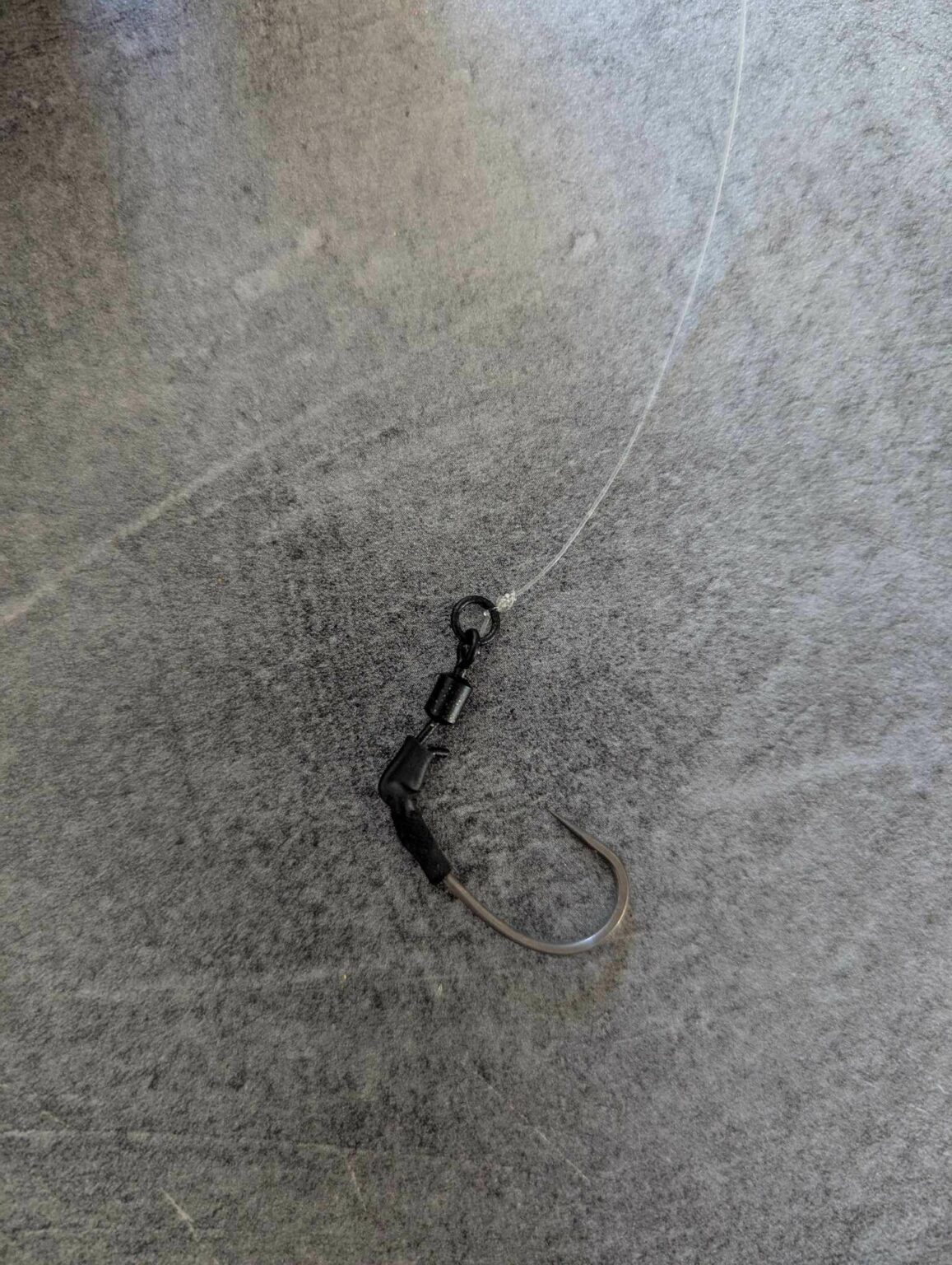 How to Tie the Spinner Rig — Step-by-Step Guide - Hooked On Carp - Carp ...