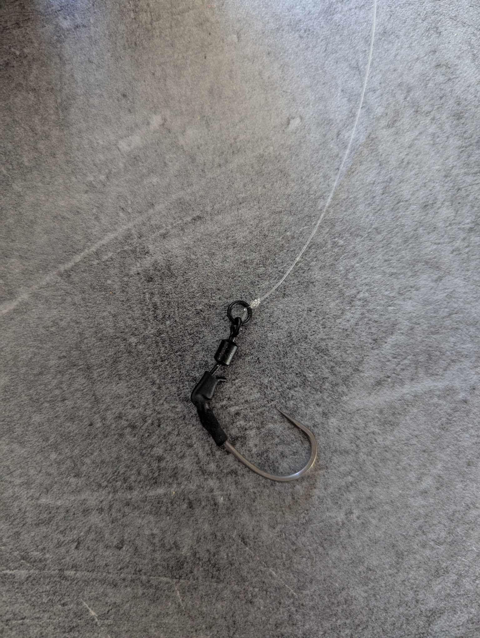 How to Tie the Spinner Rig — Step-by-Step Guide - Hooked On Carp - Carp fishing tips & Beginner ...